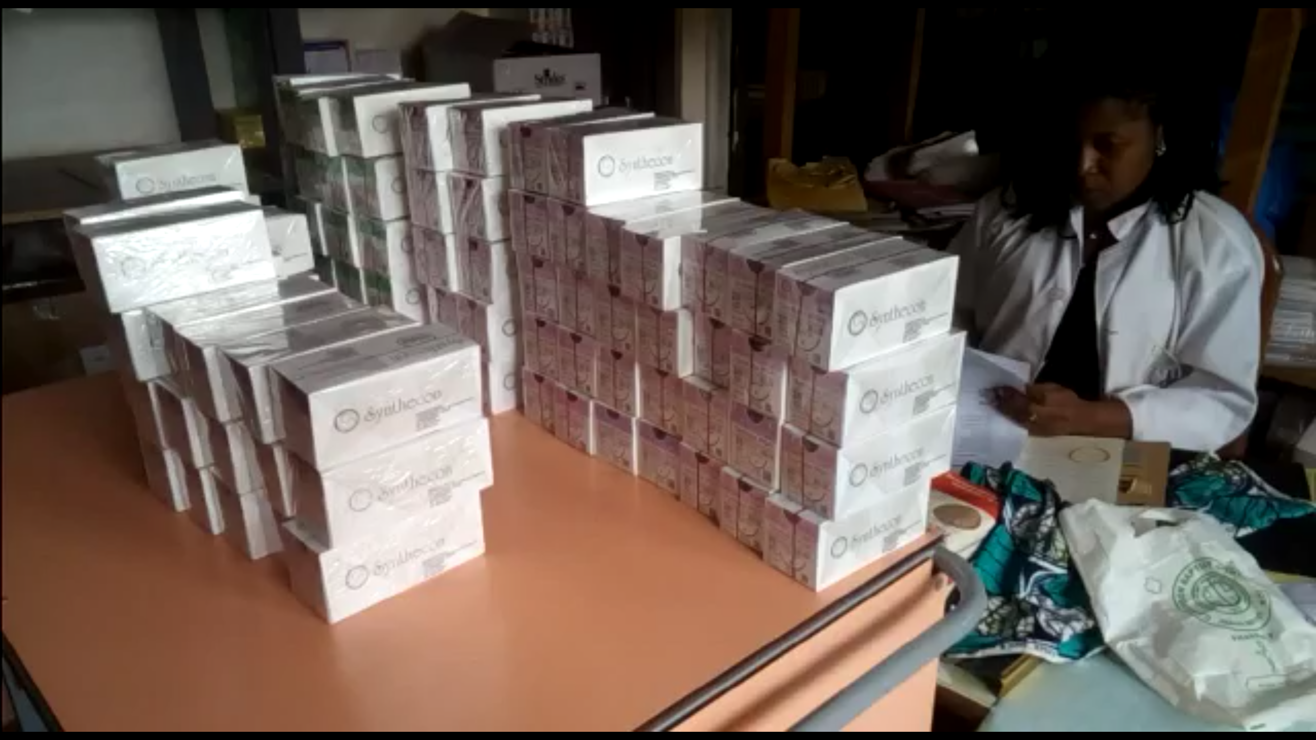 Notre livraison à l'Hôpital régional de Bafoussam | synthecon